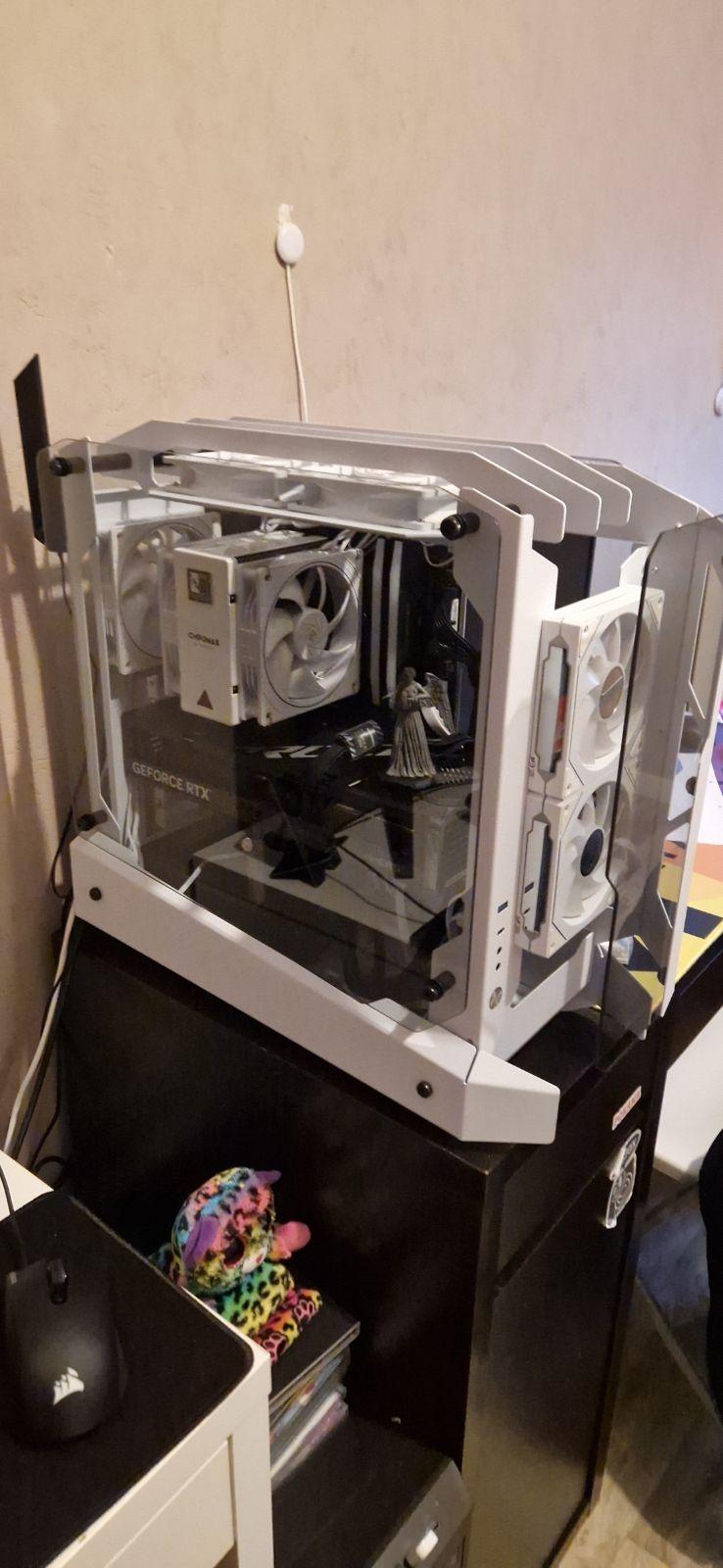 Mars Gaming MC-EDGE - Black - PC cases - LDLC | Holy Moley